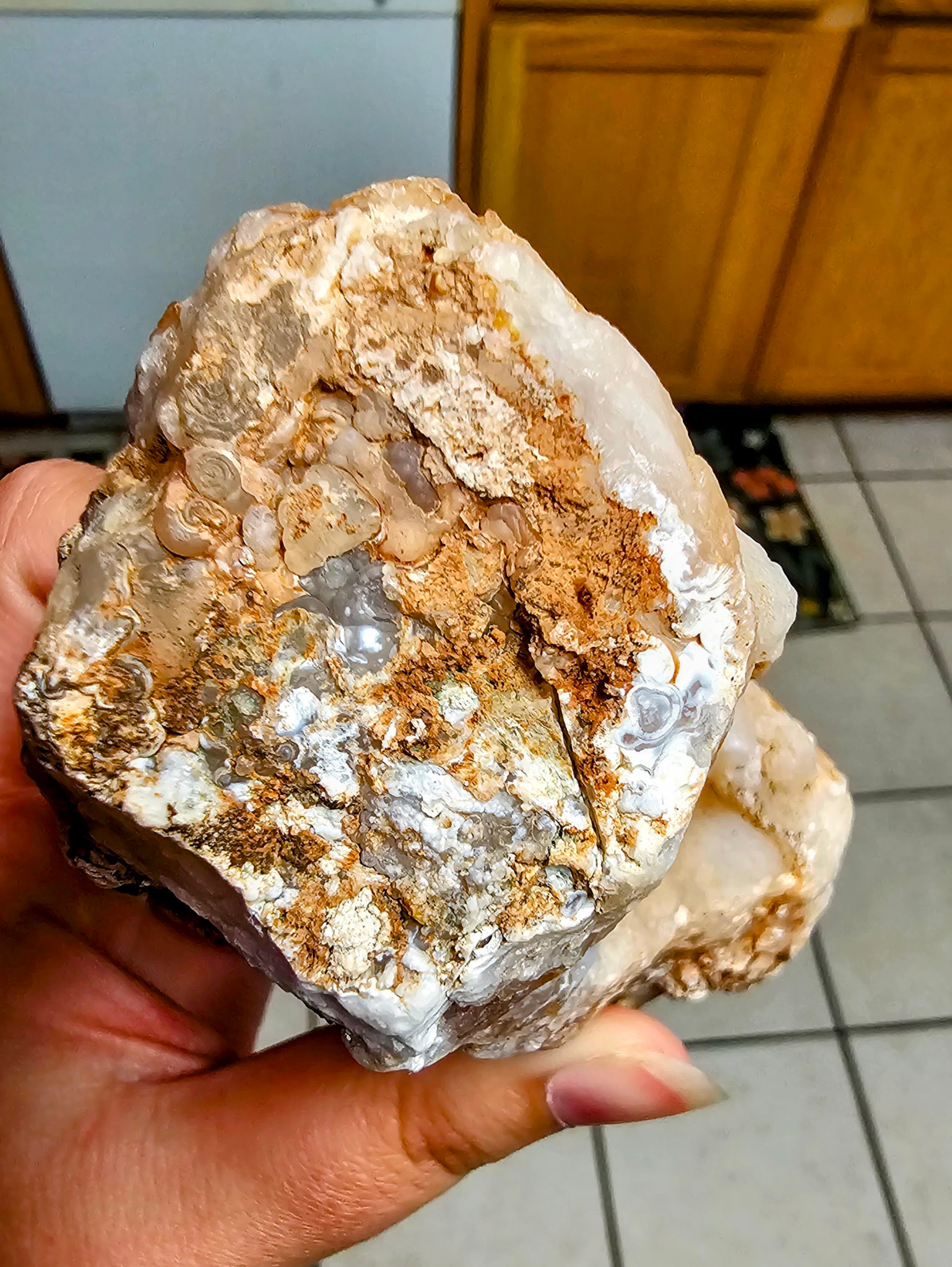 Rockhounding in Arizona – Saddle Mountain Fire Agate! Rare Gems and ...